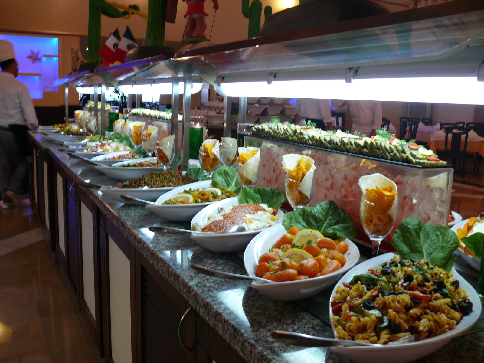 Chef-Chef-Chef: Mexican Night , Resort Hotel Buffet