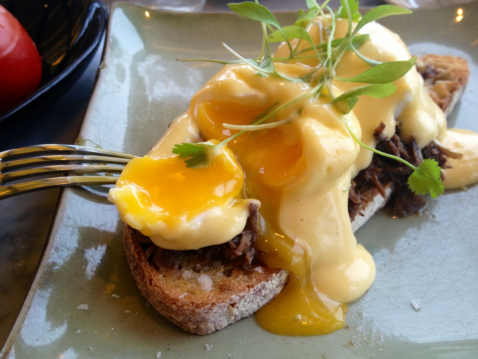 Hollow Legs: Posh Breakfasting: Duck & Waffle