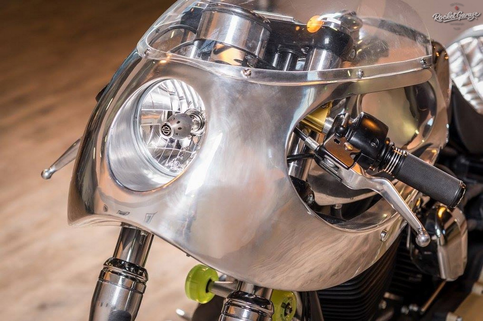 Cafe Racer Dyna - RocketGarage - Cafe Racer Magazine