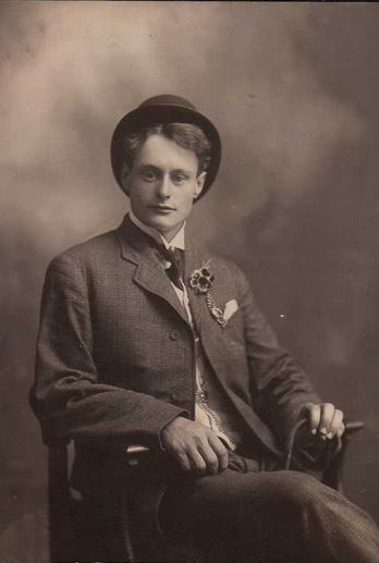 Culbert Family History: Gladys Hodgins and Wilbert Luker