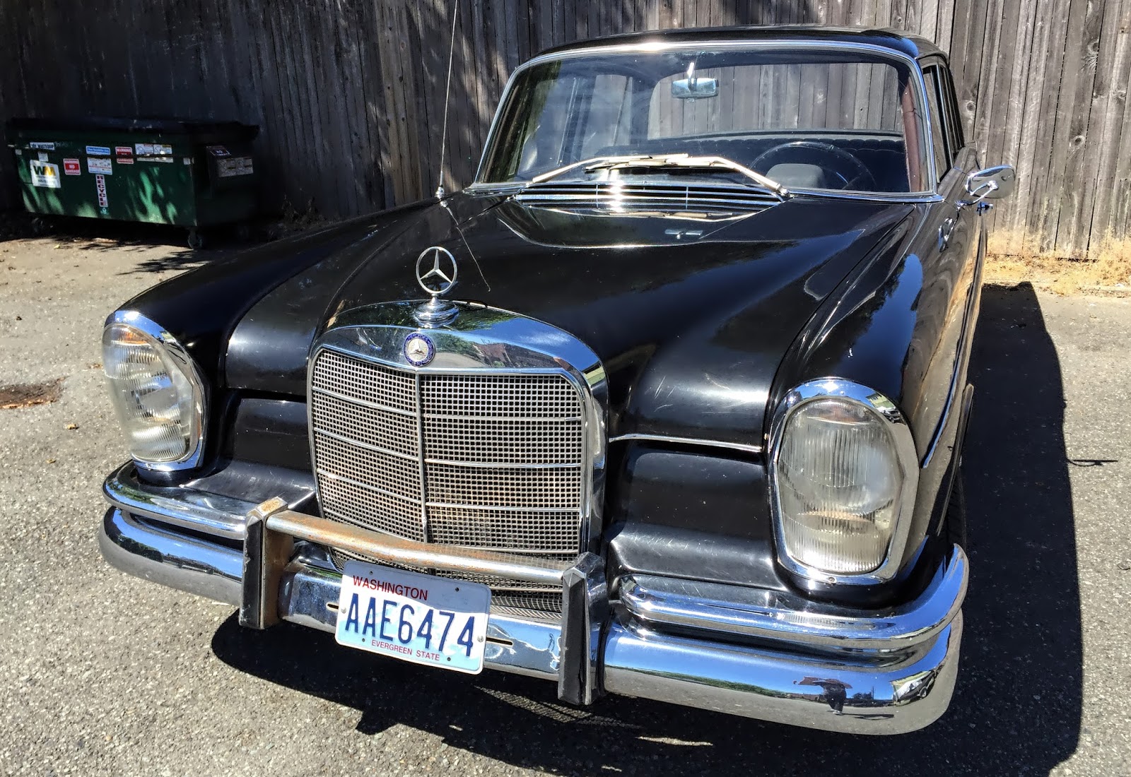 Seattle's Classics: 1963 Mercedes-Benz W111 220