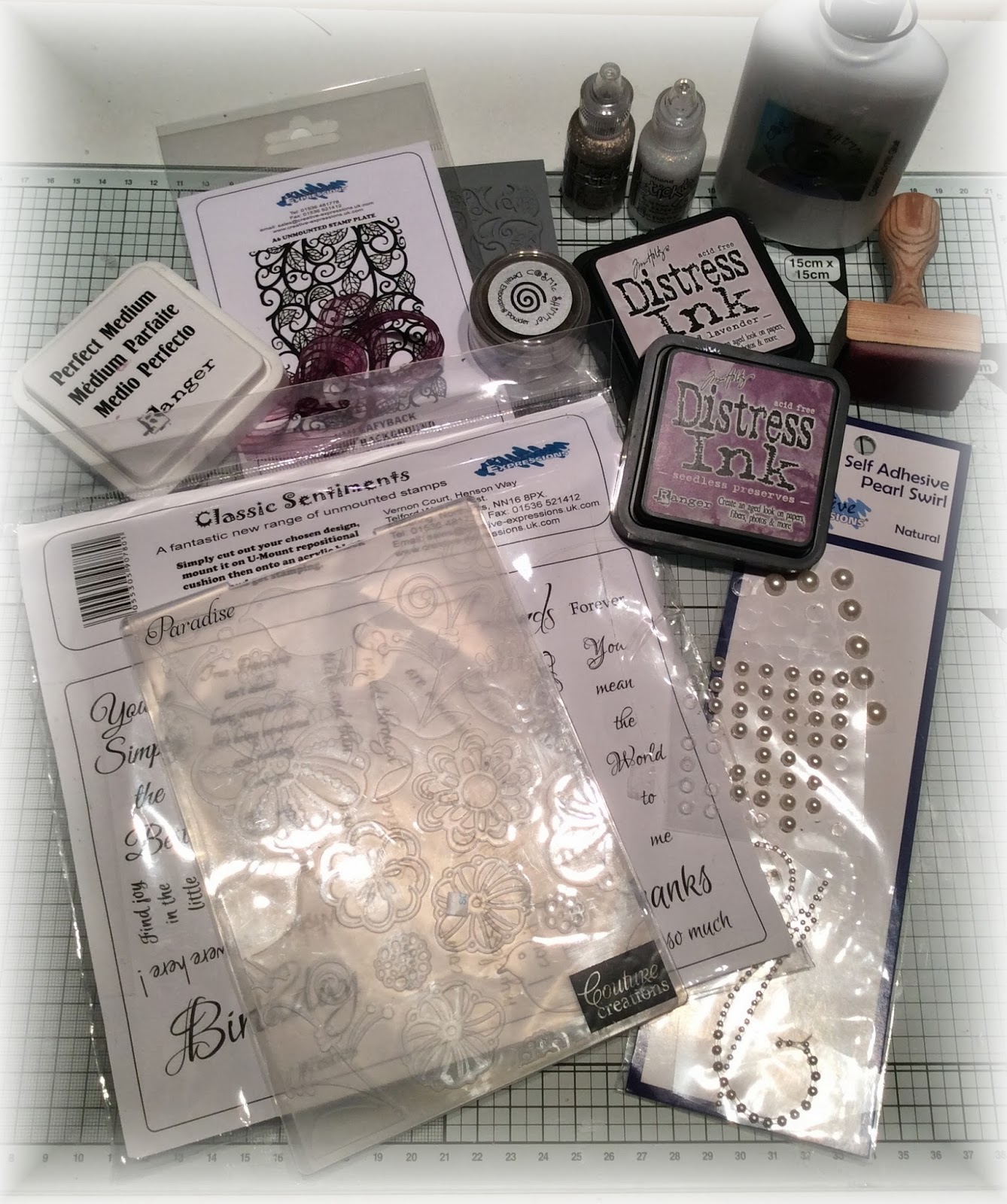 Nikki's Crafting Creations: Creative Expressions - My first DT card