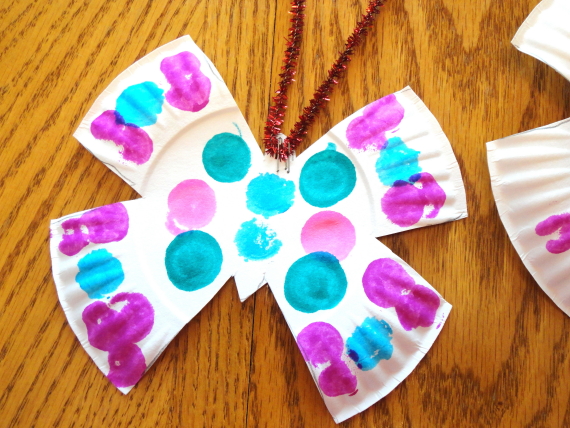 Nana Brown's: Kids Craft - Paper Plate Butterflies