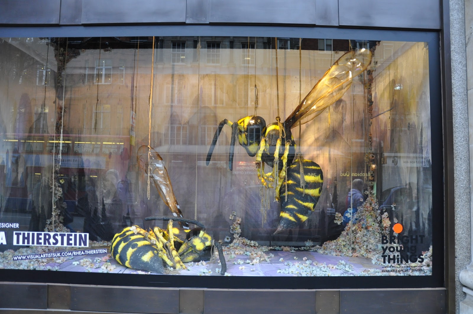 Text-ile Design: Shop Window Art