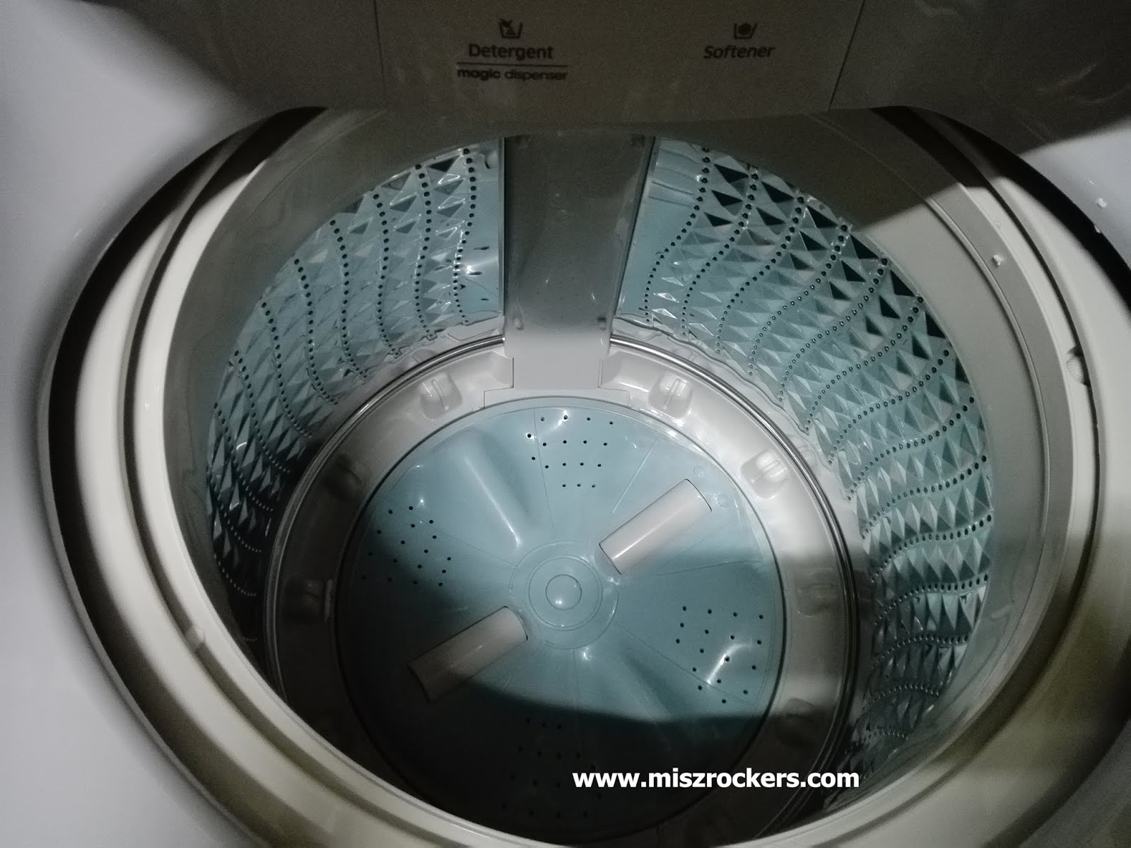 BELI MESIN BASUH BARU, MESIN BASUH ACTIVE DUALWASH WOBBLE TECHNOLOGY ...