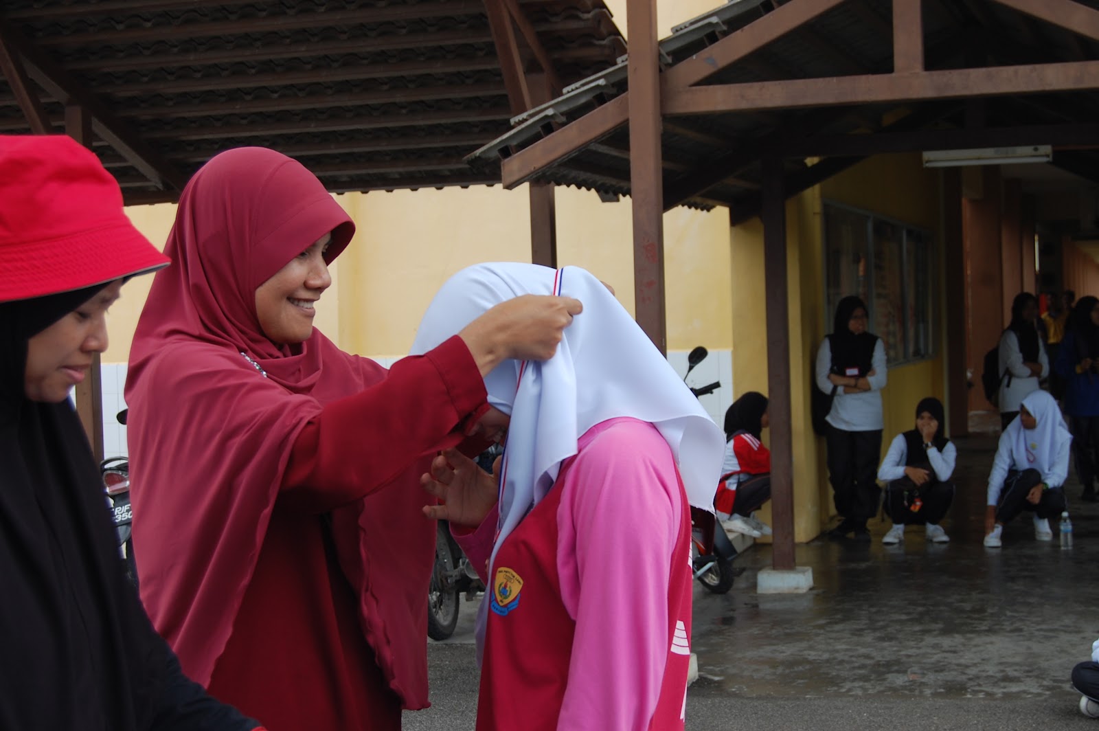 SMK PMTG. TOK LABU,PENAGA: MERENTAS DESA 2012