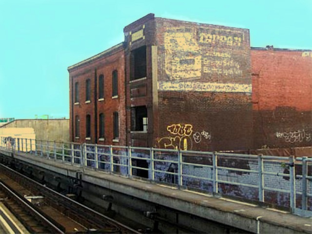 Graffiti Soul: Cool Graffiti Design on Building