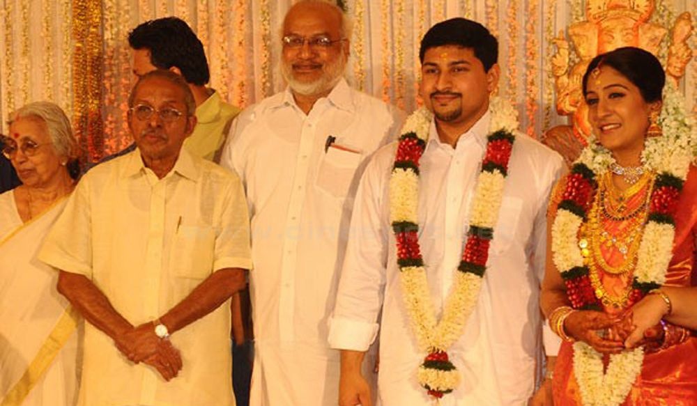 Singer Swetha Mohan wedding Pictures | CelebritiesCouples