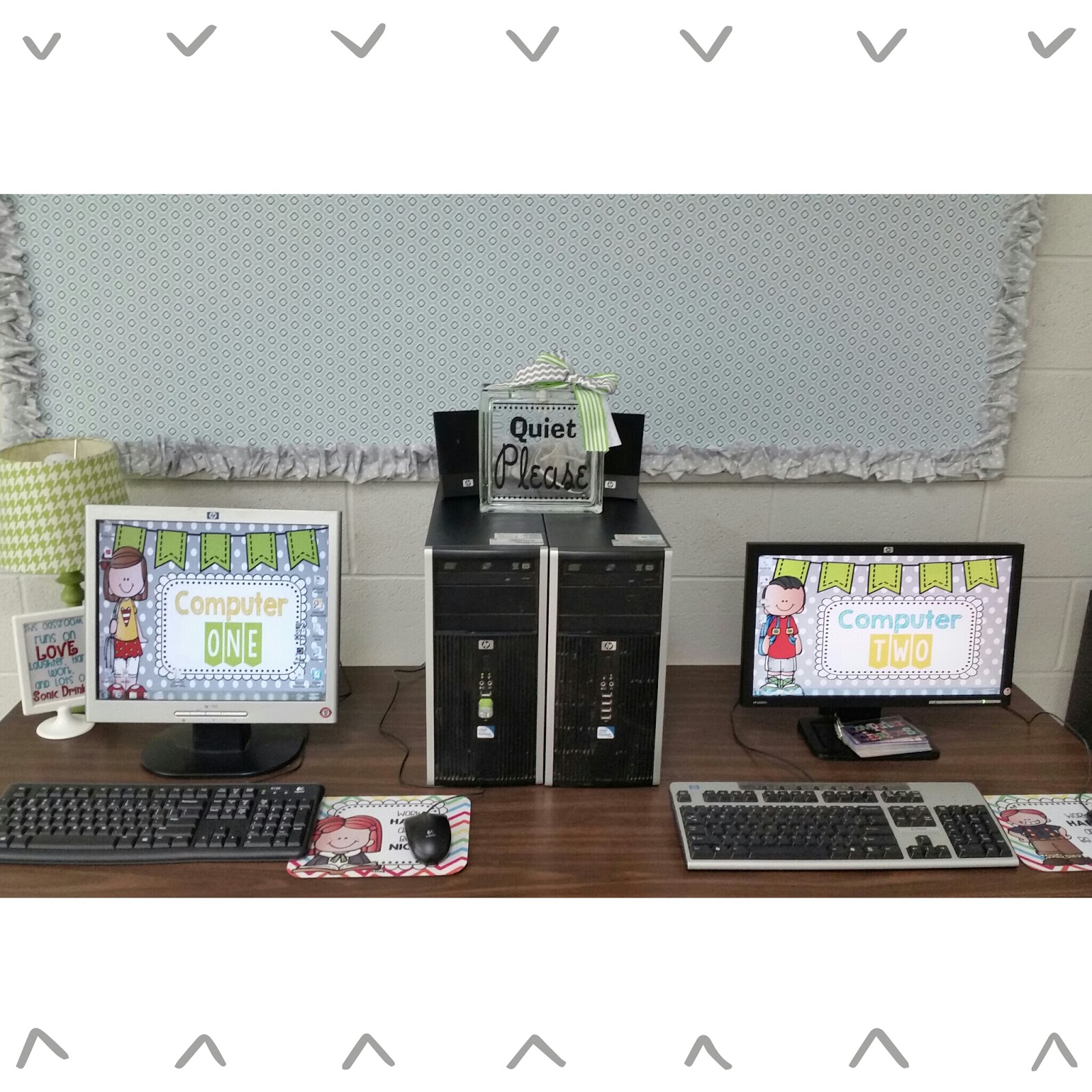 The {Polka} Dotted Desk