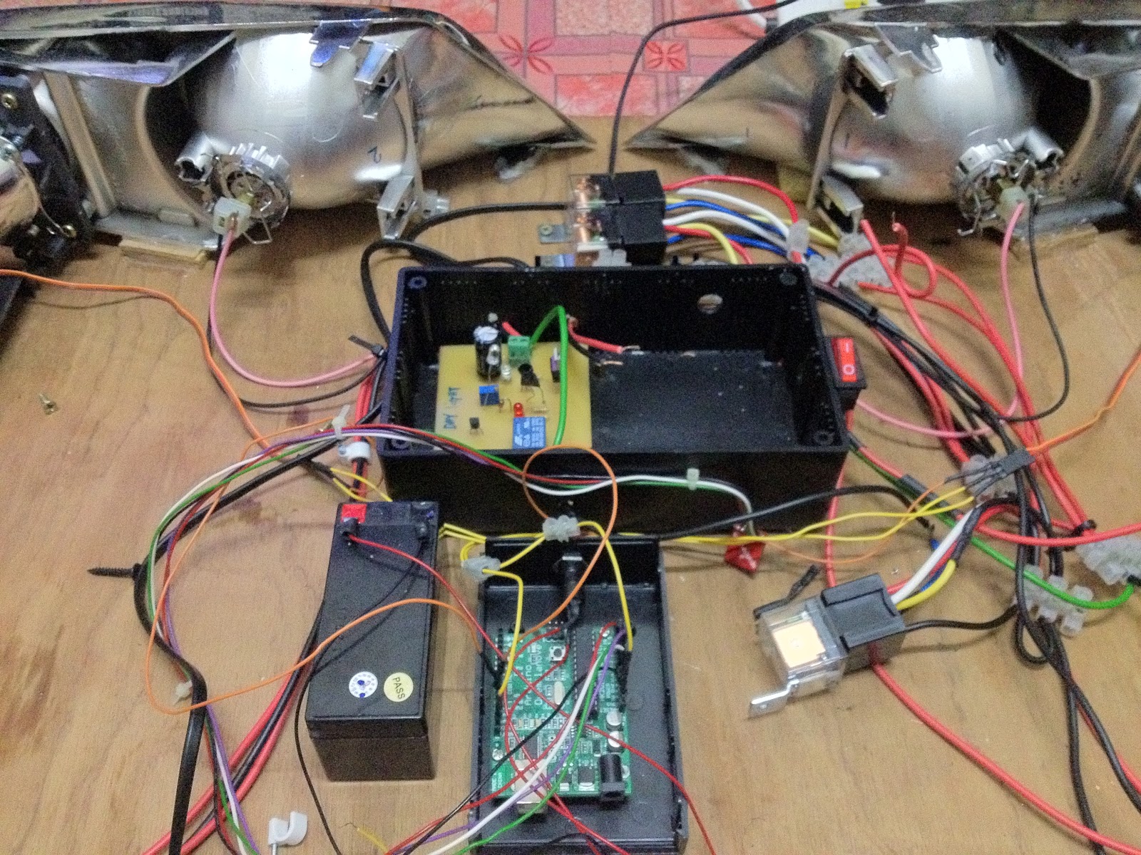 Automatic Car Headlight Controller: Week 11 FYP 2 :Wiring the Circuit ...