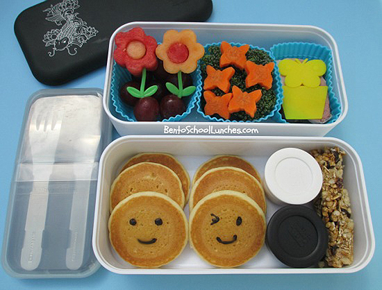 Bento School Lunches : Bento Lunch: Smiley Pancakes and MonBento New ...