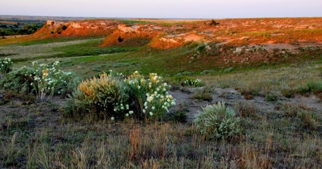 The Kansas Outback: The Eight Natural Wonders of the Red Hills