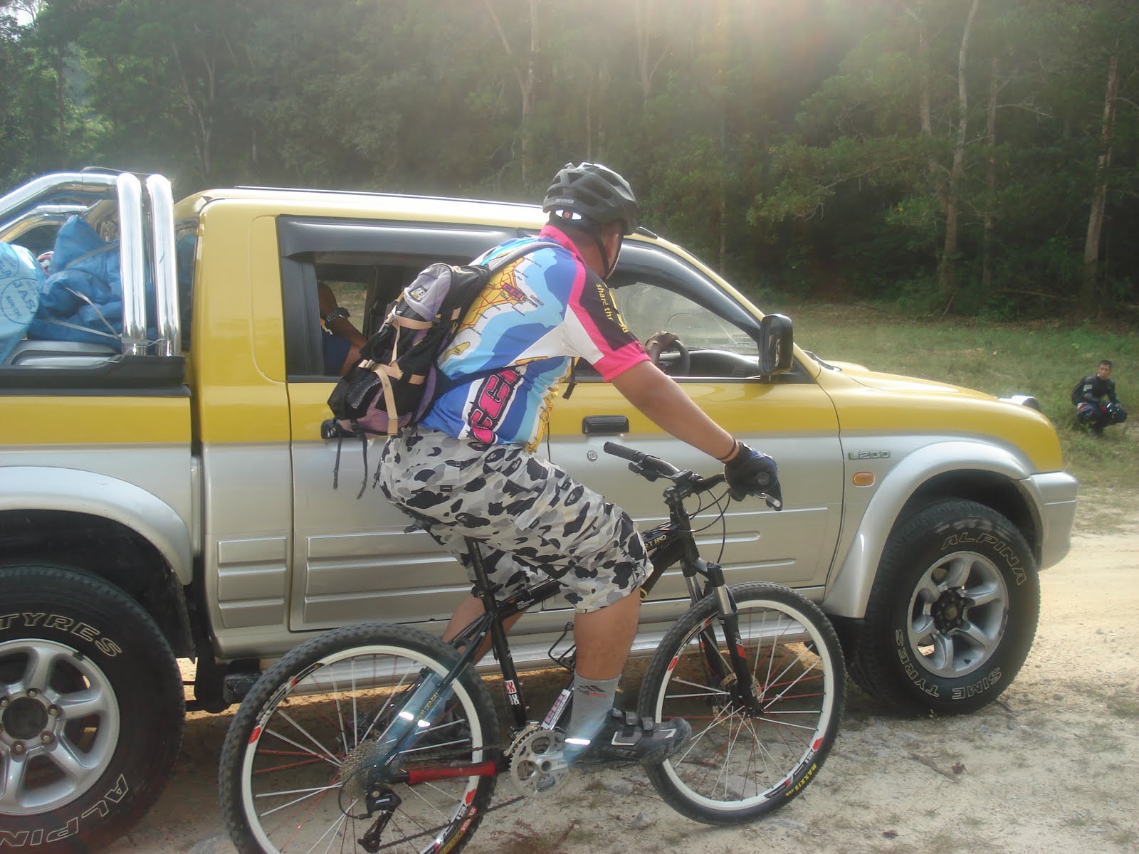 romdzi77: Himpunan 4x4,Motocross dan MTB trek Ulu Krian.