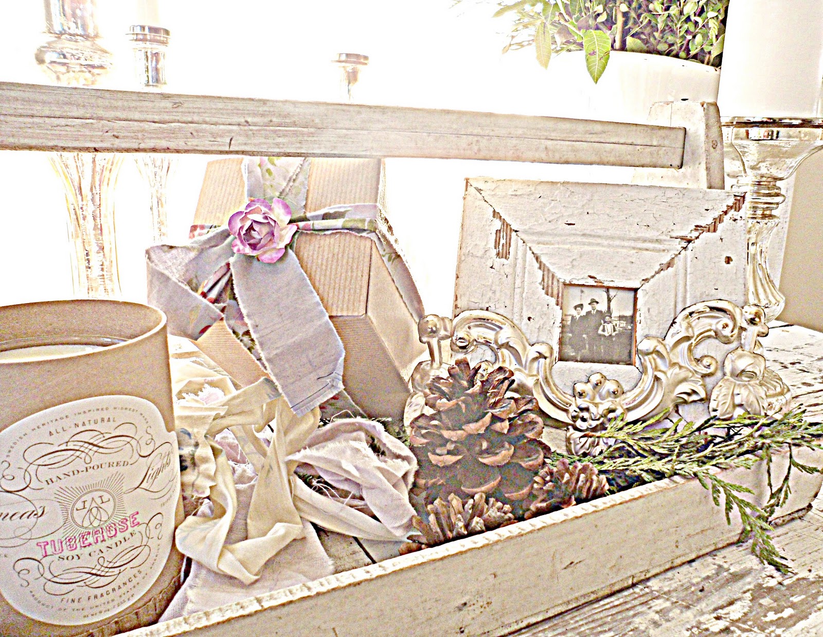 Shabby french for me: ~ Shabby Chic Inspired Christmas Vignette