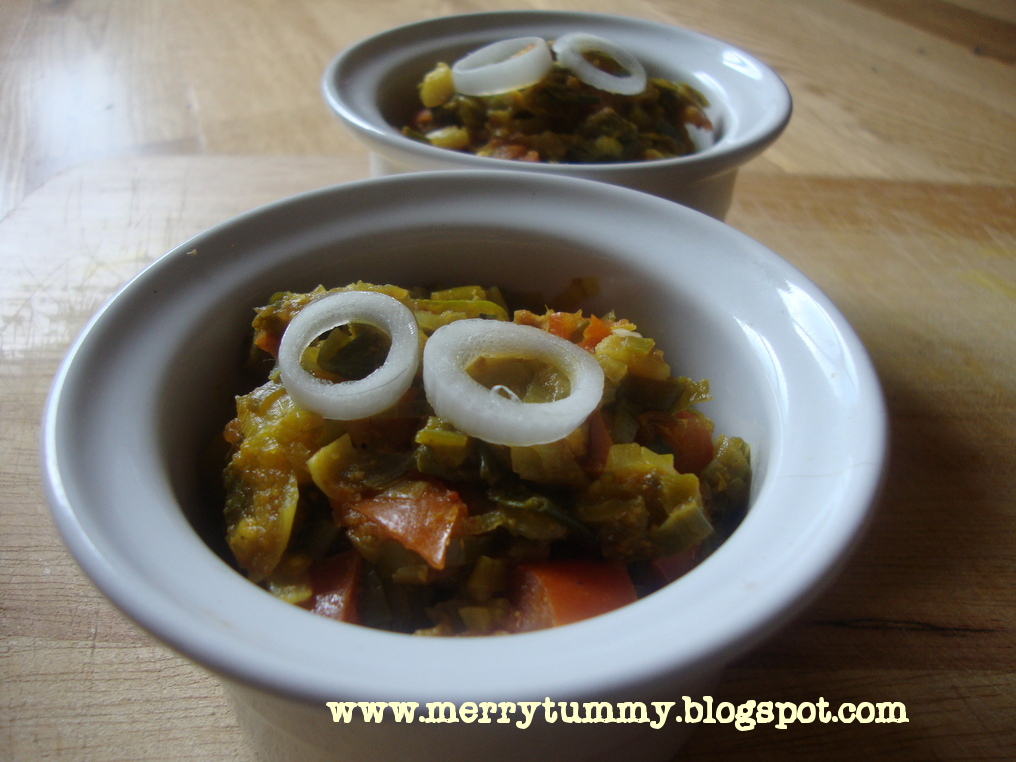 Merry Tummy: Spring Onion and Tomato Subzi
