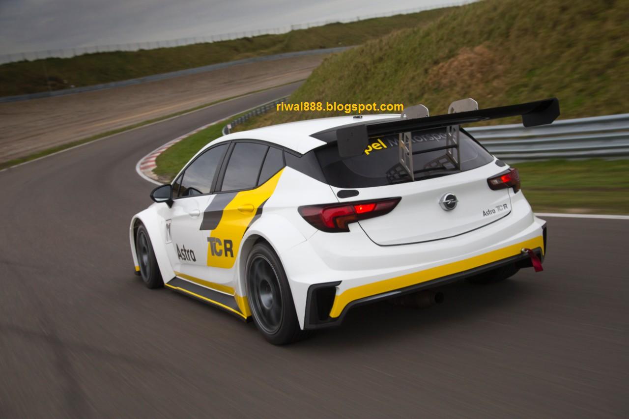Riwal888 - Blog: !NEW! Opel Astra TCR Celebrates Race Debut in Bahrain