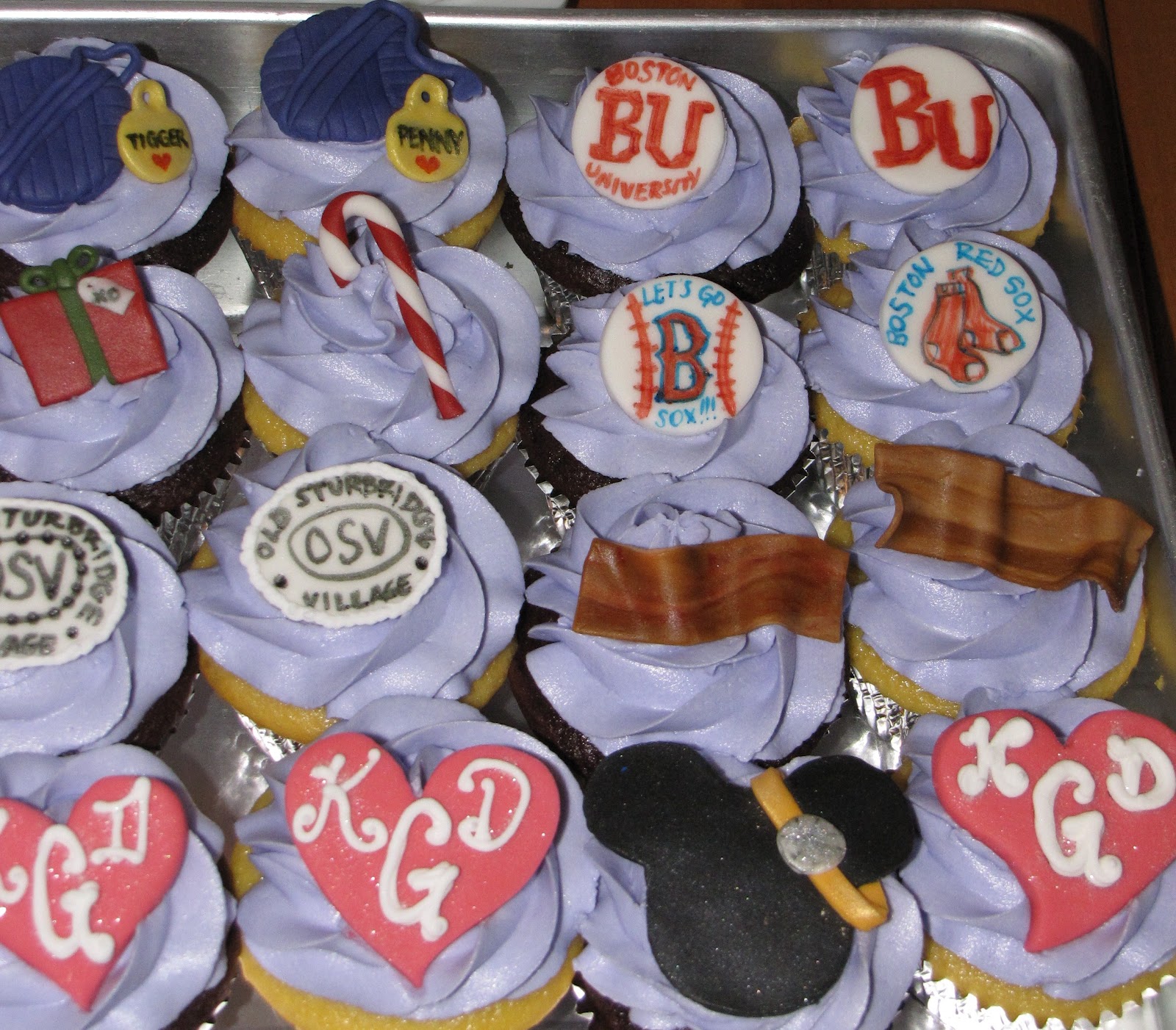 Carat Cakes: Cupcake & Cake Combos- I LOVE doing these!!!