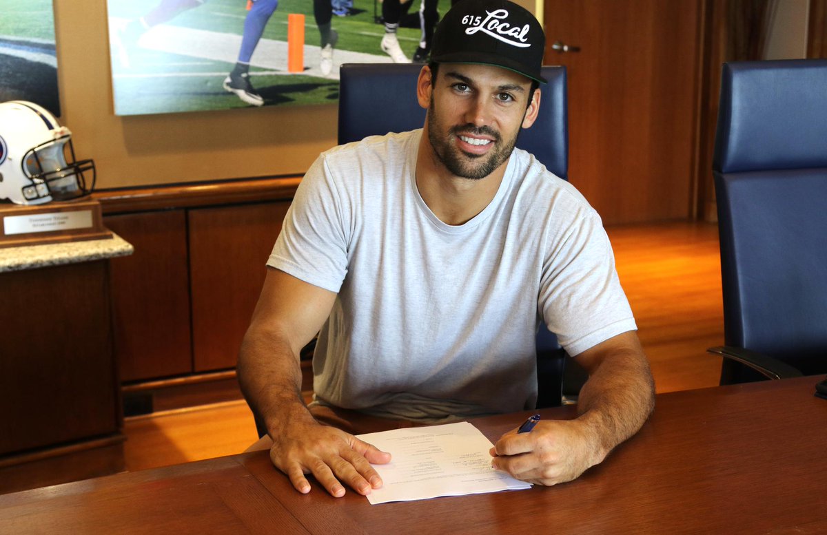 kenneth in the (212): Southpaw Eric Decker Signs with Titans