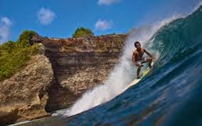 Manfaat Olahraga Selancar - Biologizone