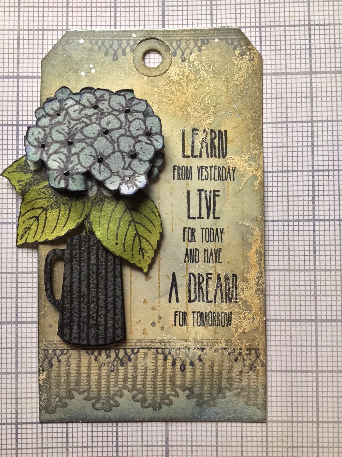 Studio 490: splattered plaster technique...