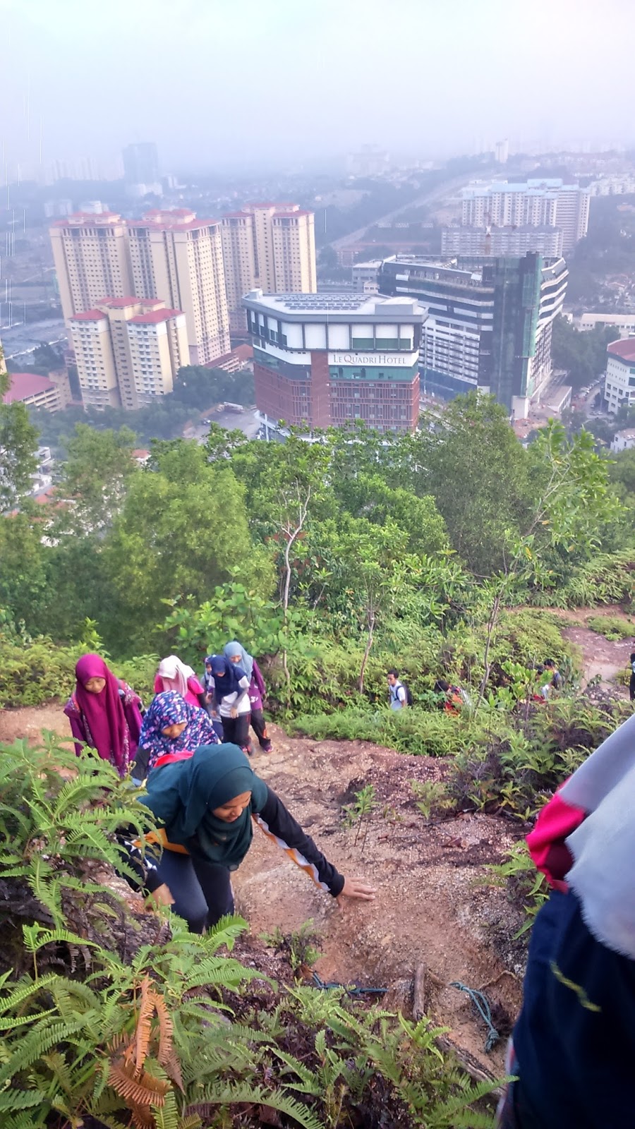 ~Live to-the Fullest~: Hiking at Bukit Besi, Denai Alam, Cheras