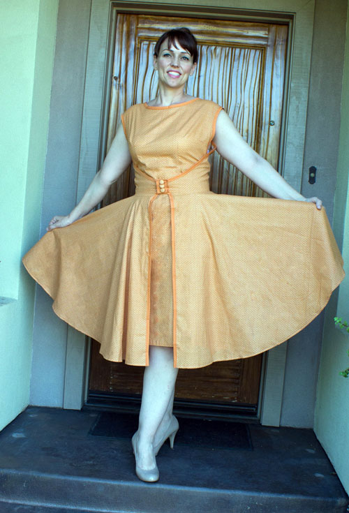 The Sewing Lab: Another Retro Butterick 4790 WalkAway Dress