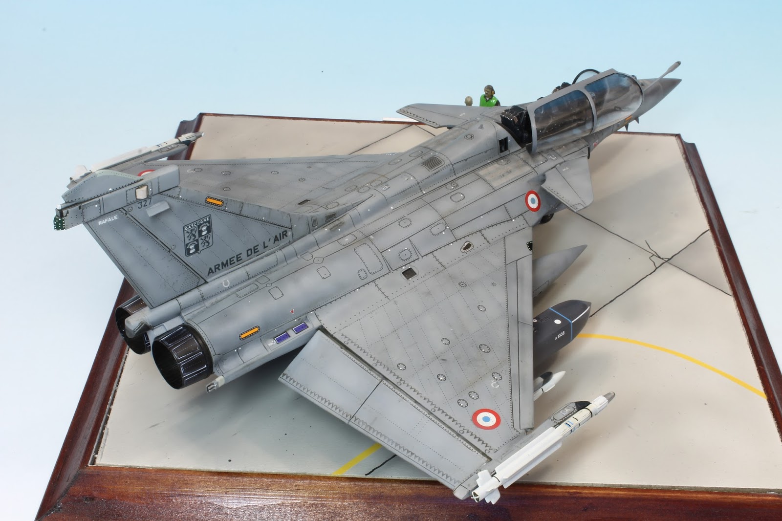 Istvan Michalko's scale models: Dassault Rafale B - Revell, 1/48