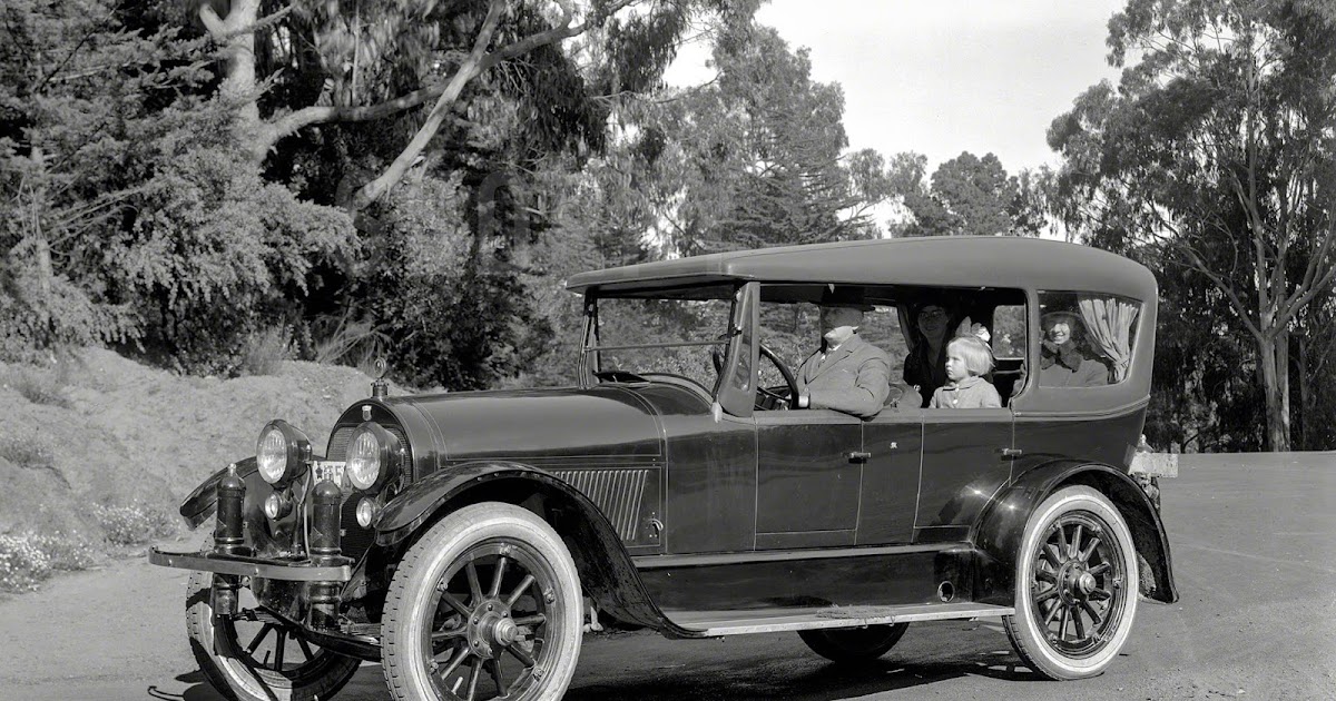 Colors for a Bygone Era: Colorized 1919 Haynes touring car with Family ...