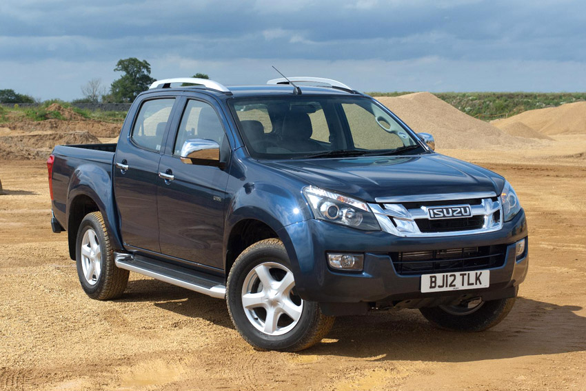 Isuzu D-Max wins VansA2Z Award for Best Pick-Up 2013 | Wheelsology.com ...
