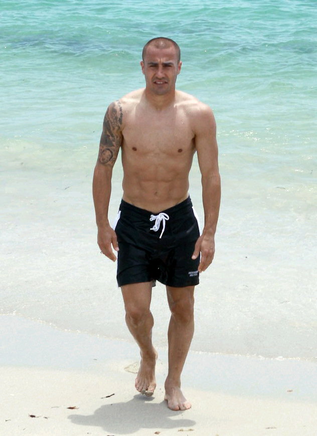 Straight Jock Feet: di piu Fabio Cannavaro Italian football legend feet...