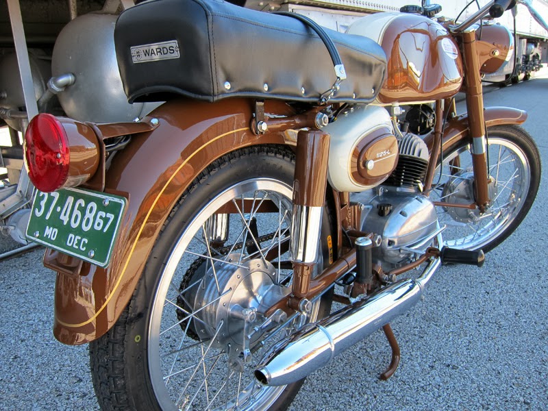 BZ's BMW Isetta 300's: 1967 Wards Riverside 125 (Benelli Cobra)