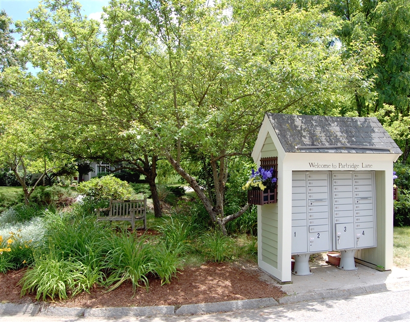 Capadia Designs: Neighborhood Mailbox Project - Part One