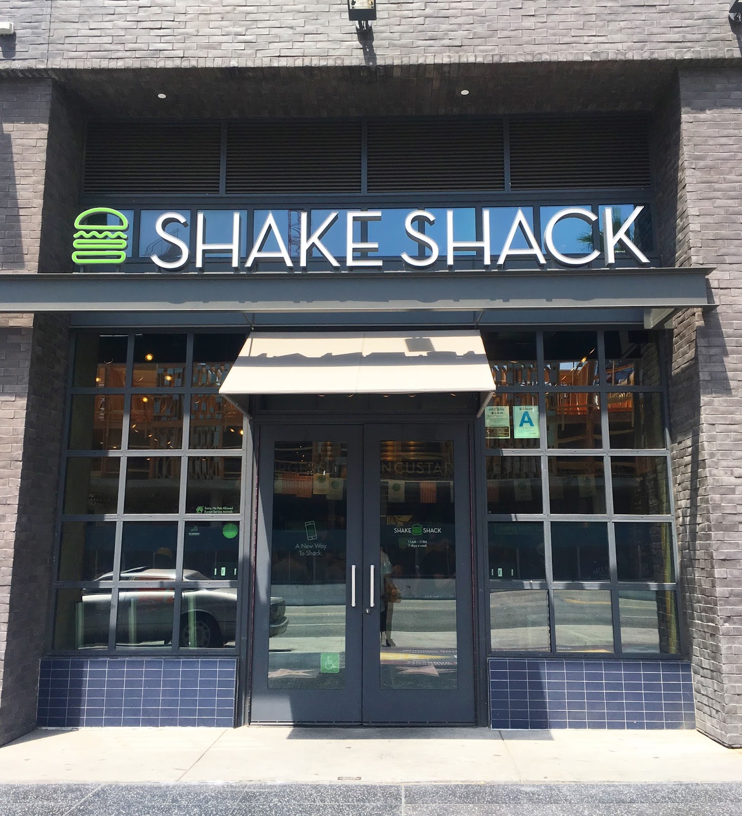 LA Locals Love: 5 Stops to Make in Hollywood - Life In Wanderlust