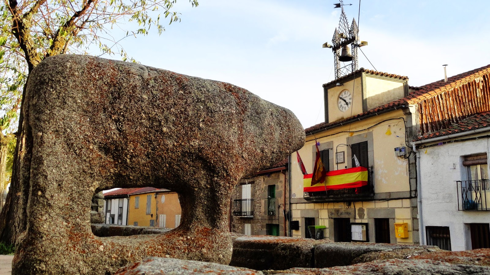 EL BICIERRANTE: NACIMIENTO DEL ADAJA Y VALLE DEL CORNEJA