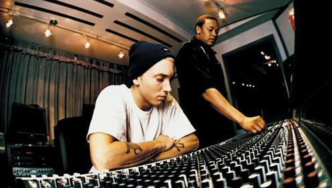 The M(eDley) proJect: The Eminem Show – Eminem (2002)