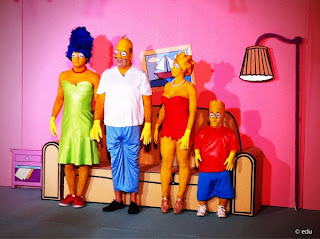 Eduardo Sterblitch.: Dramaturgia: Os Simpsons - Pânico na TV - 04/09/2011