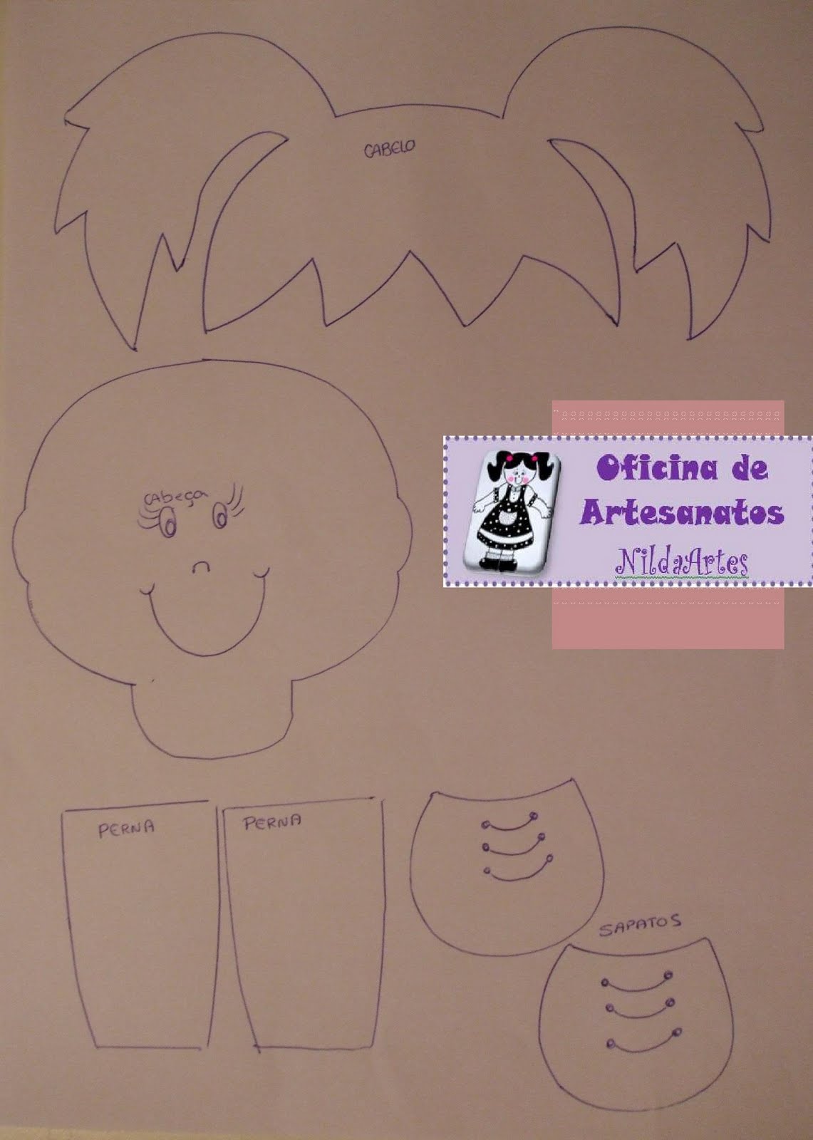 Moldes de E.V.A Facil: MOLDE MENINA PLANA.