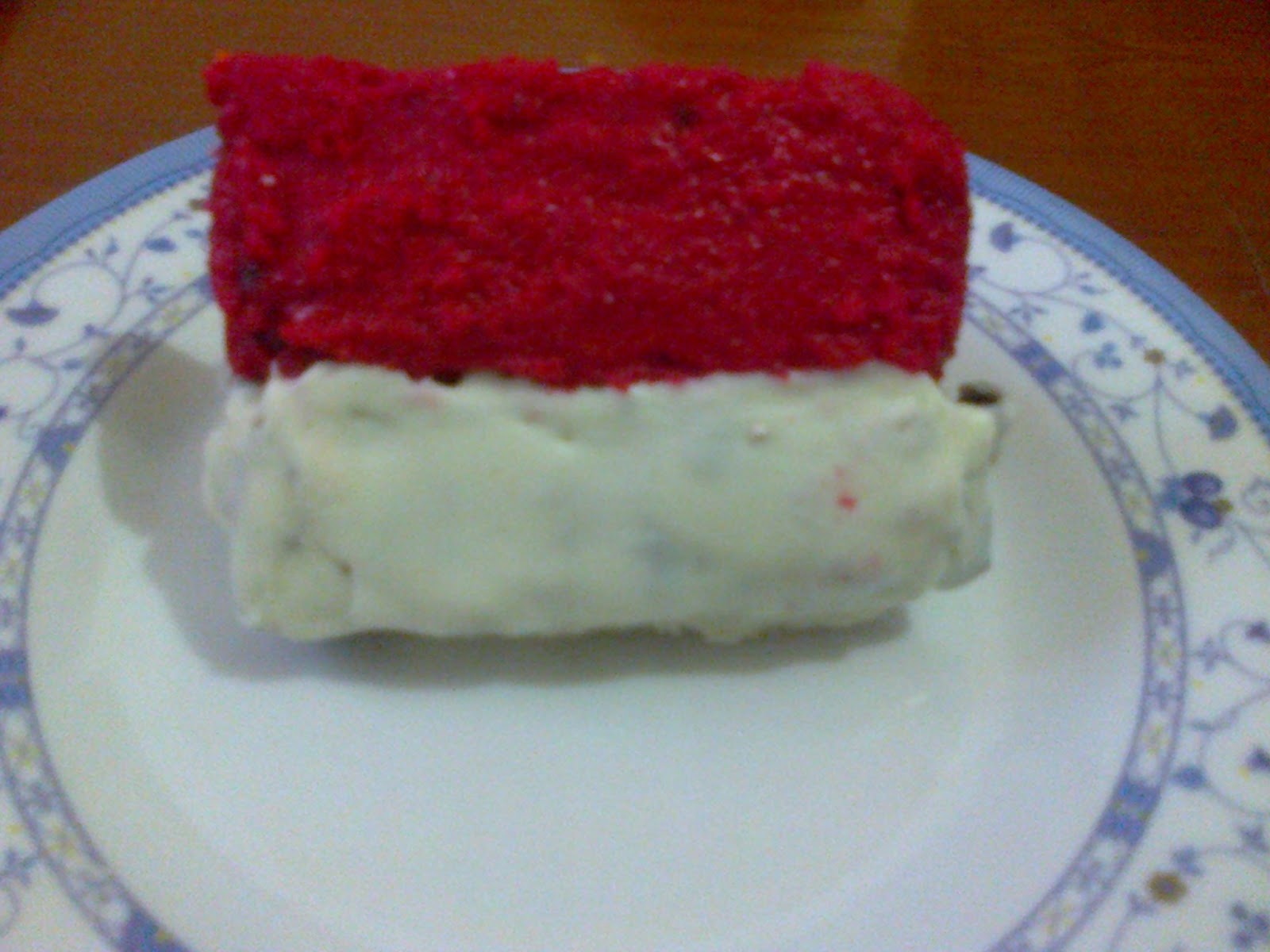 Oreo cake merah putih - Javanese Hijabi