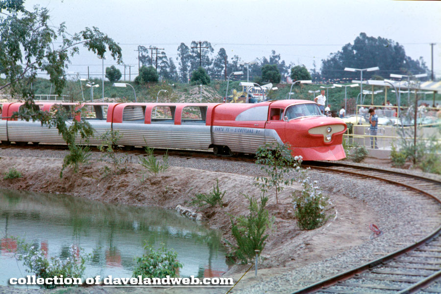 The Disneyland Dilettante: The Trains of Disneyland