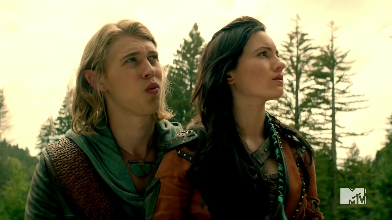 ausCAPS: Austin Butler shirtless in The Shannara Chronicles 1-01 "Chosen"