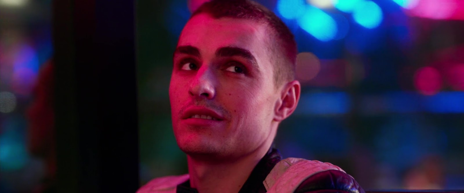 ausCAPS: Dave Franco shirtless in Nerve