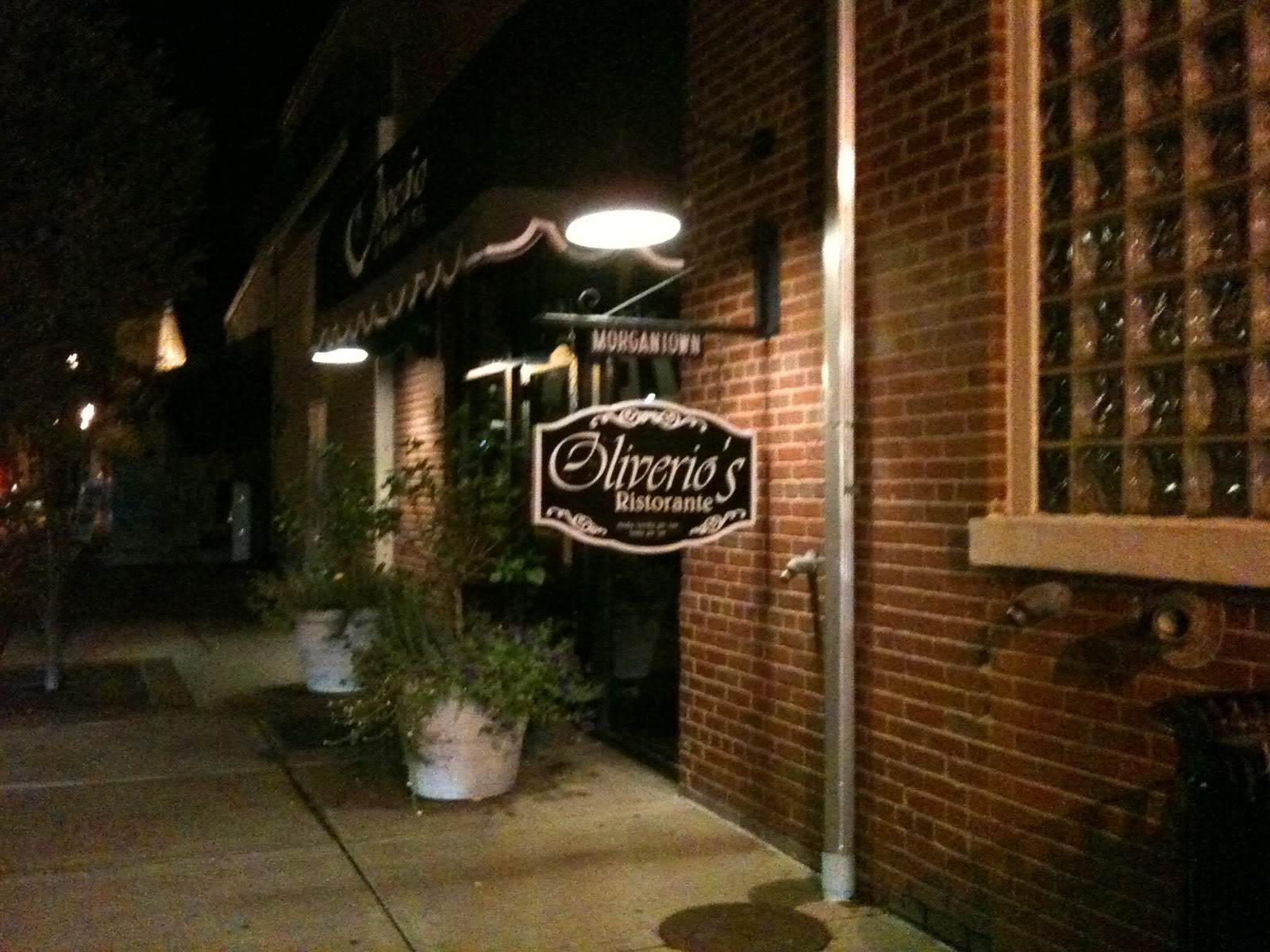 Oliverio's Ristorante - Candace Lately