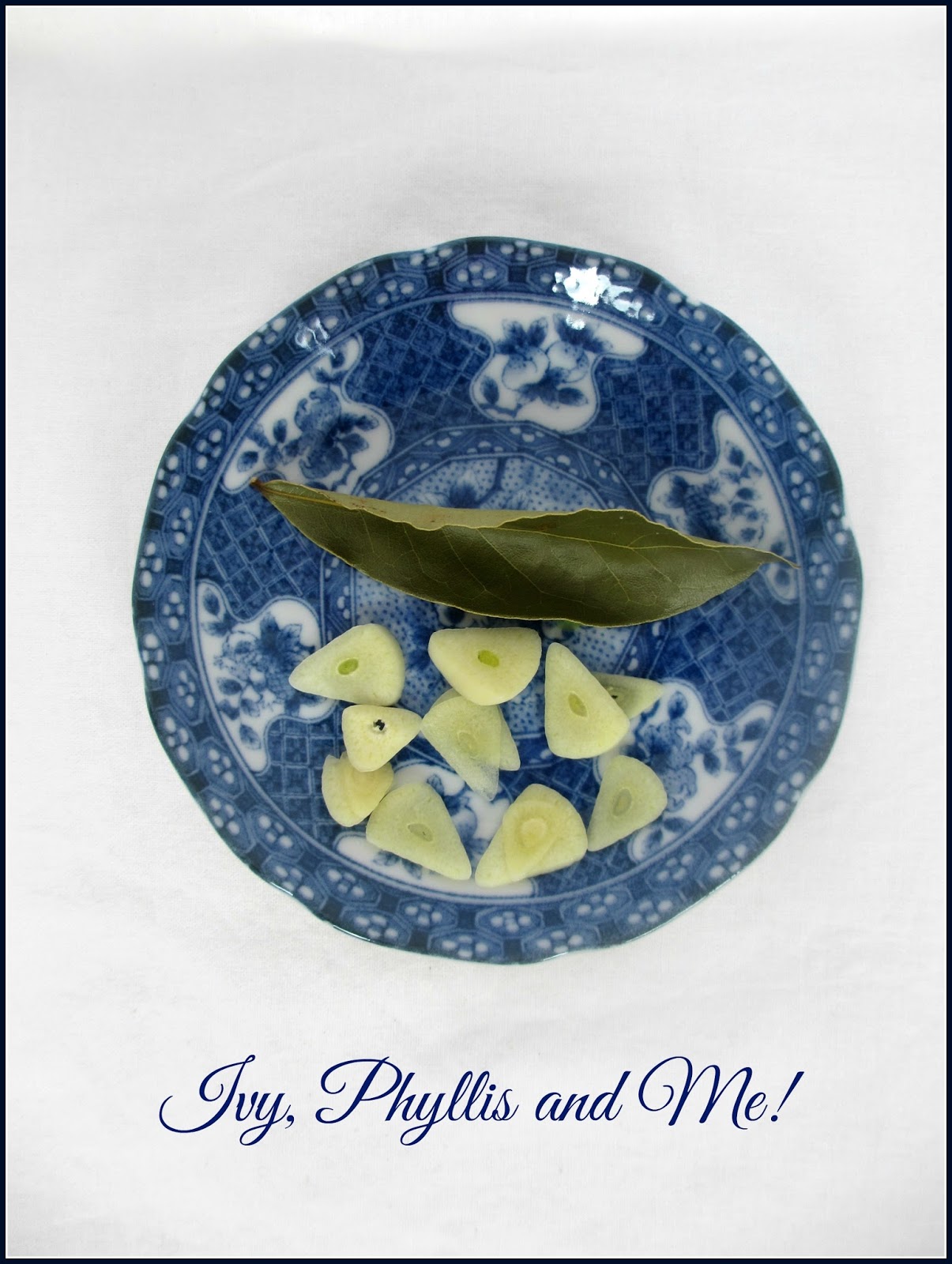 Ivy, Phyllis and Me!: BAKED GREEK OLIVES