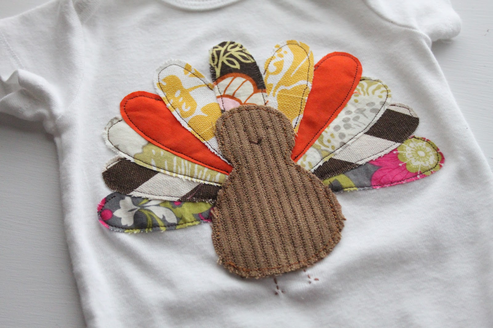Dwellings By DeVore: Easy DIY turkey shirt