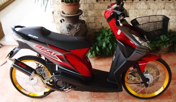 Modifikasi Honda BeAT Karburator Dengan Velg Ring 17 Jari Jari - GO-GOBLOG