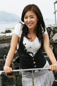 all about kpop: Koyote