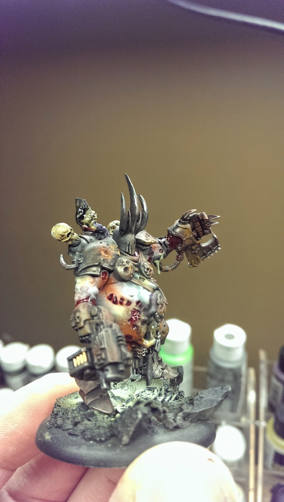 Pretty Much Anything Cool: The 40k Glottkin Part 2 (CSM lord and GUO)