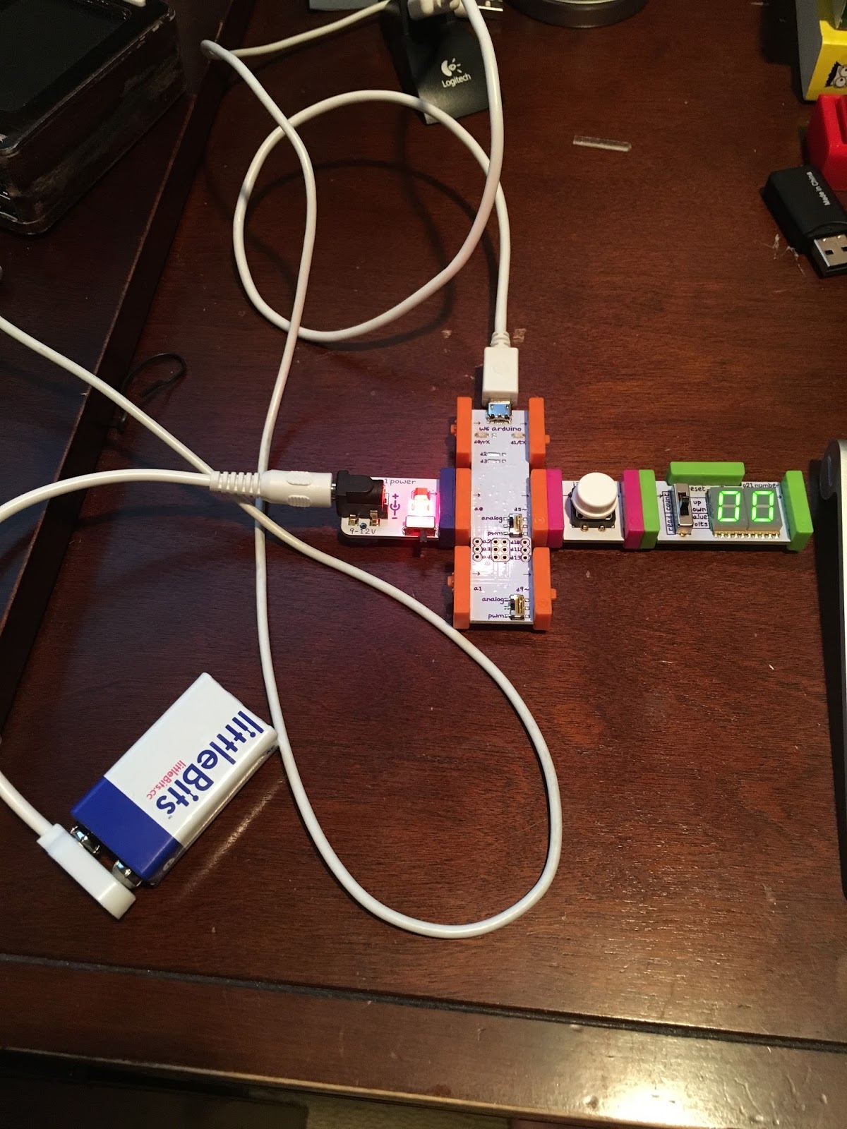 The Nerdy Teacher: Making with @littleBits Arduino Kit #MakerEd
