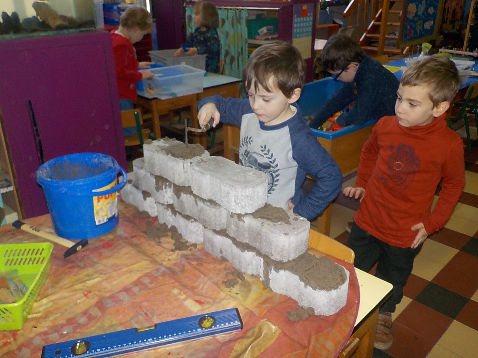 Klasblog groep 3: THEMA TECHNIEK BOUWEN