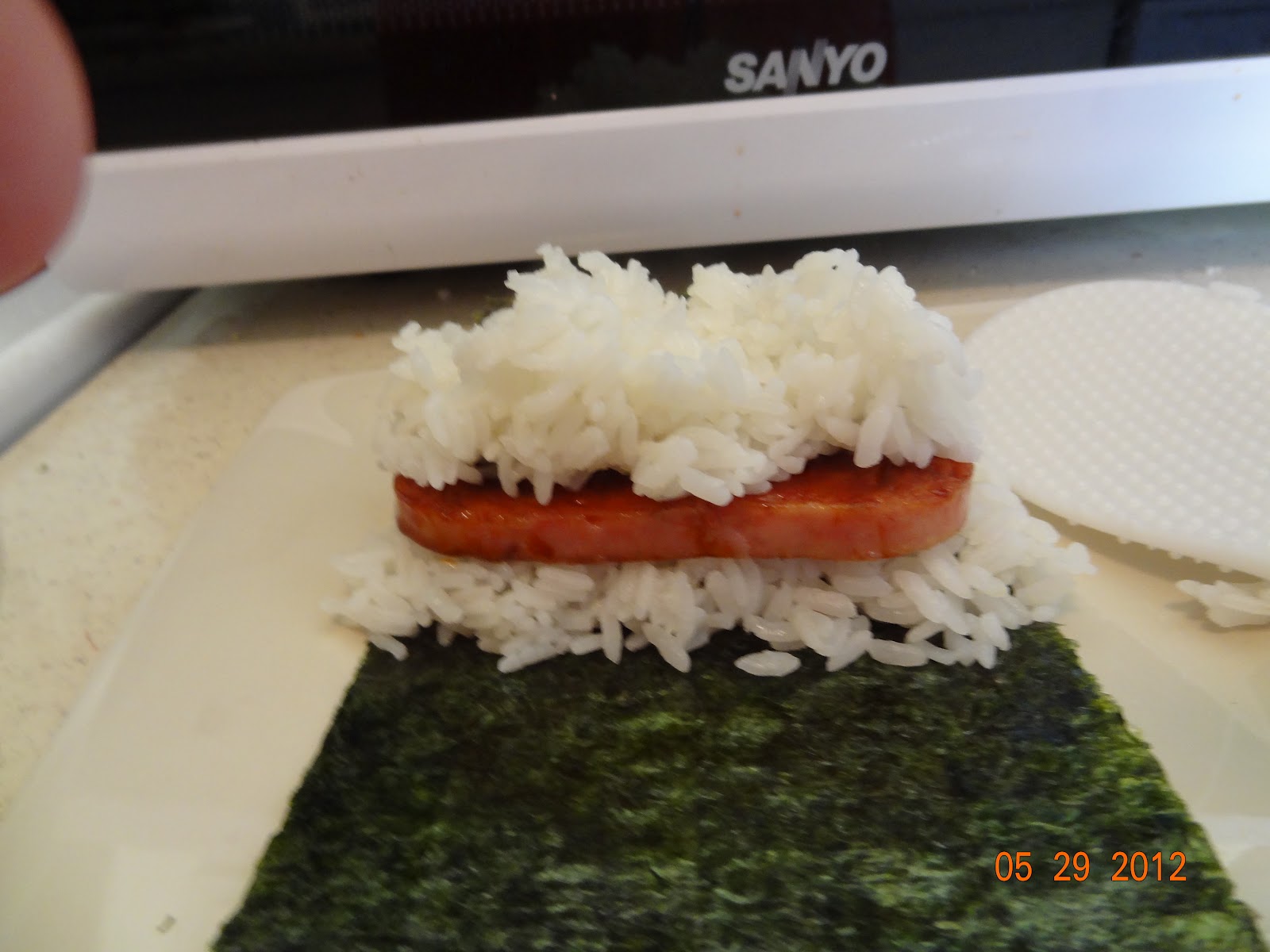 Miss Mochi's Adventures: Spam Musubi: Hapa Food